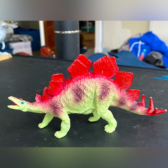 Toys | 6 Stegosaurus Decopac Dinosaur Plastic Toy Figure Greenred ...